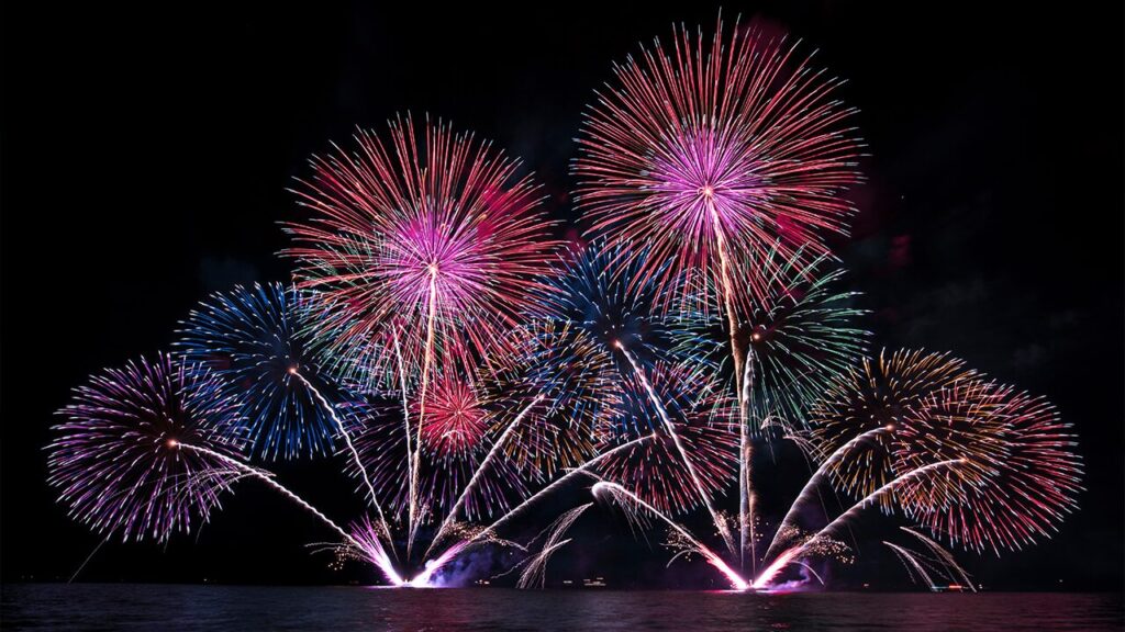 【Complete Guide】Kamakura Fireworks Festival 2025